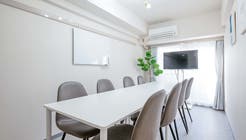 【荻窪駅徒歩1分】新規オープン特別価格🉐綺麗な室内!高速Wi-Fi完備/ZOOM会議/リモート/セミナー/少人数会議/撮影可能の写真3