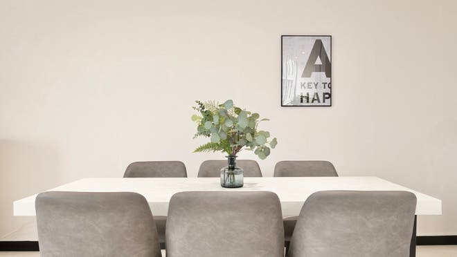 【なんば駅すぐ】おしゃれ空間✨最大35名🎉各種イベント🎈ビジネスシーンなど🎙️自然光で撮影にも最適🎬持込🉑/リアンの写真11