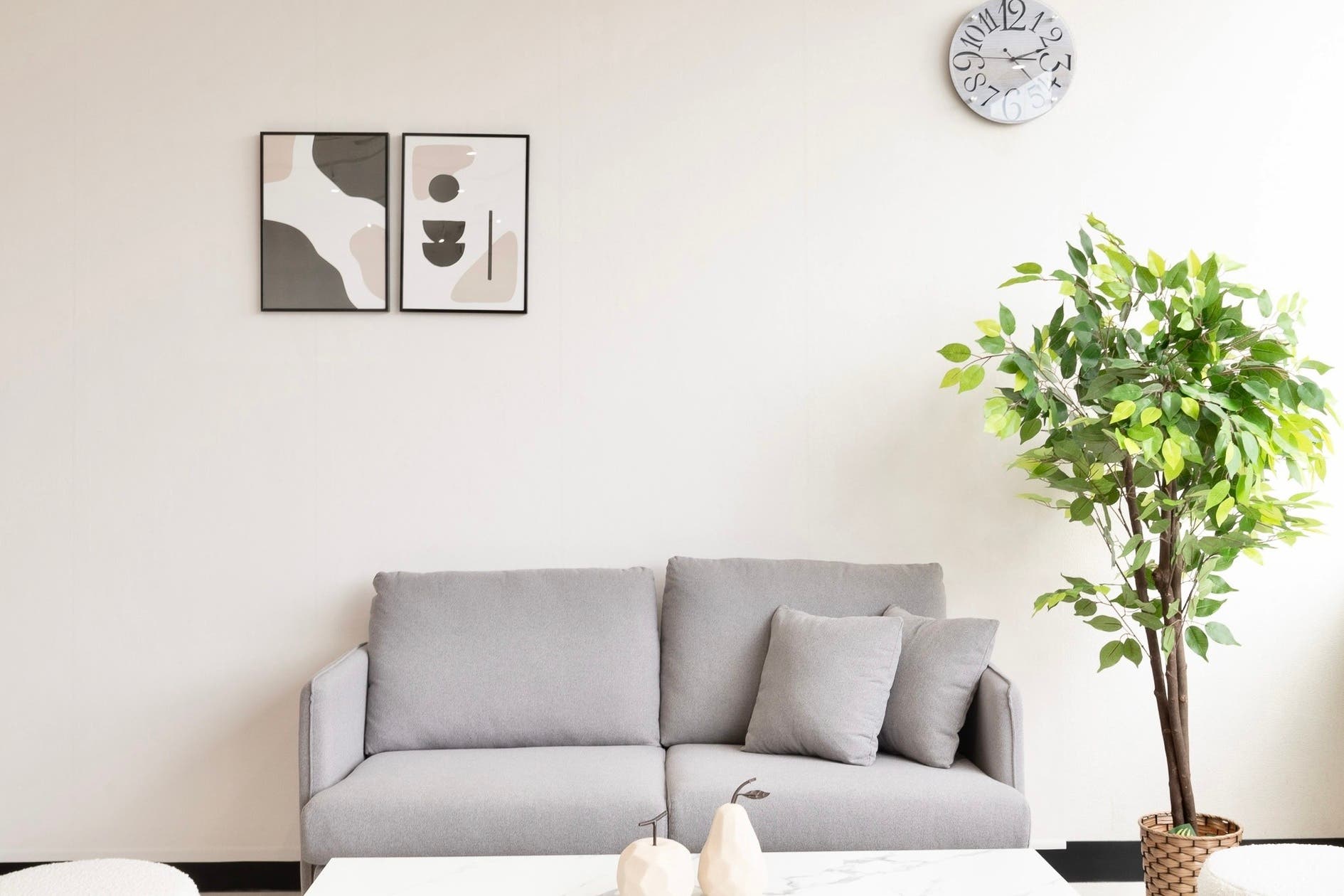 【なんば駅すぐ】おしゃれ空間✨最大35名🎉各種イベント🎈ビジネスシーンなど🎙️自然光で撮影にも最適🎬持込🉑／リアンの写真8