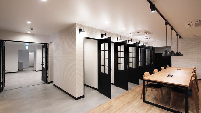 【鶴見 by Bizcafe鶴見】フリードリンク付き完全個室②の写真1