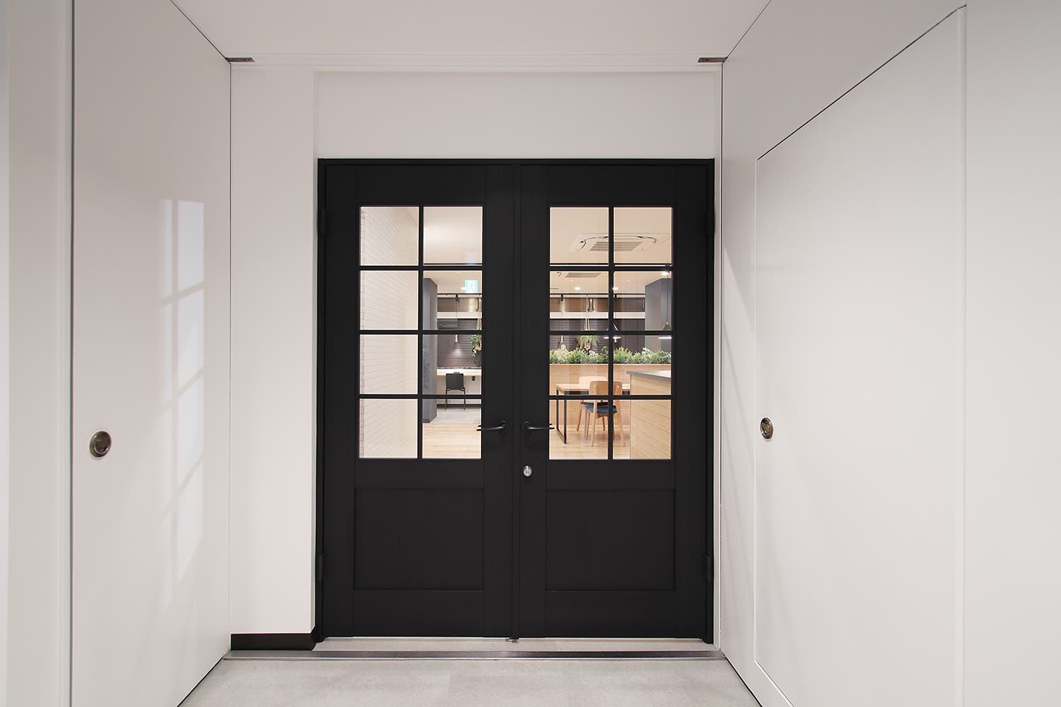 【鶴見 by Bizcafe鶴見】フリードリンク付き完全個室③の写真13