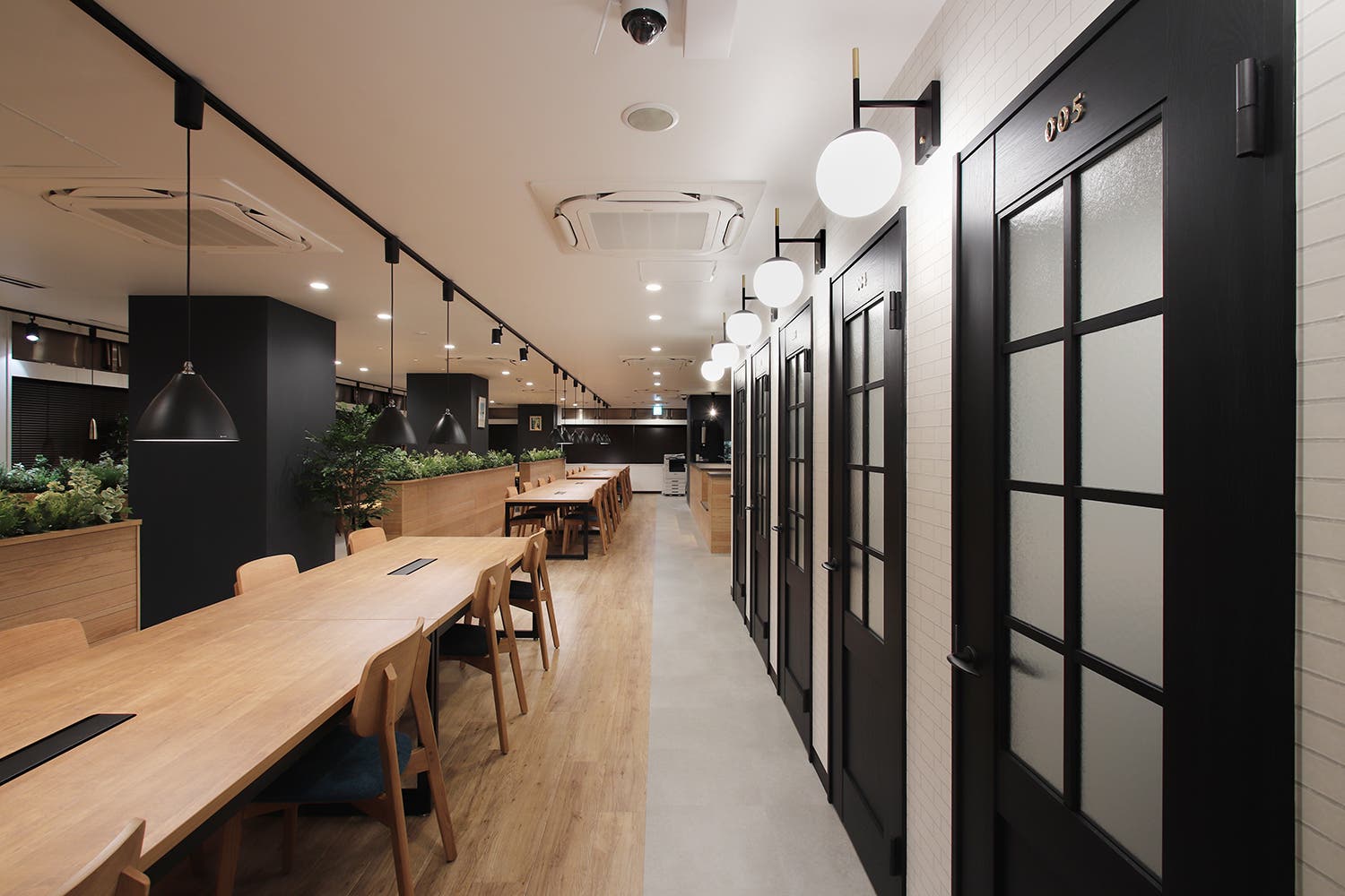 【鶴見 by Bizcafe鶴見】フリードリンク付き完全個室⑤の写真8