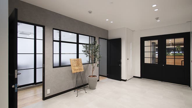 【鶴見 by Bizcafe鶴見】16名利用可能会議室①の写真9