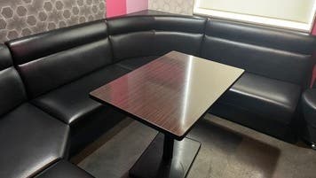 《2~4名用》会議・打ち合わせ用ルーム【サイズS】(加熱式たばこのみ可)の写真2