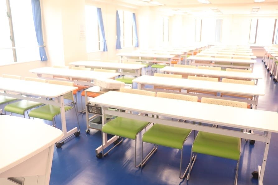 【壺川駅徒歩5分】定員90＋α名！プロジェクター含む備品・高速Wi-Fi無料！旭町404会議室の写真11