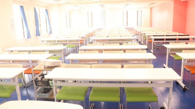 【壺川駅徒歩5分】定員90+α名!プロジェクター含む備品・高速Wi-Fi無料!旭町404会議室の写真12