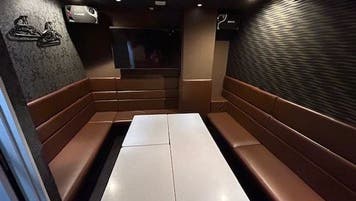 《5~8名用》会議・打ち合わせ用ルーム【サイズM】の写真3