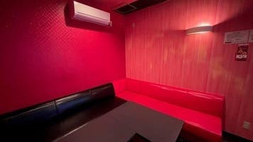 《5~8名用》会議・打ち合わせ用ルーム【サイズM】の写真2