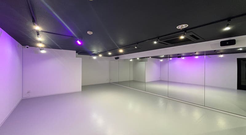 地下鉄琴似駅徒歩1分でアクセス抜群！！綺麗でオシャレ、SNS映え◎なレンタルスタジオ♪