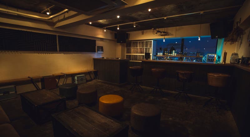 musicbar&studio Apt.【DJイベント/誕生日会/レセプションパーティー/展示会】等　祐天寺駅1分。