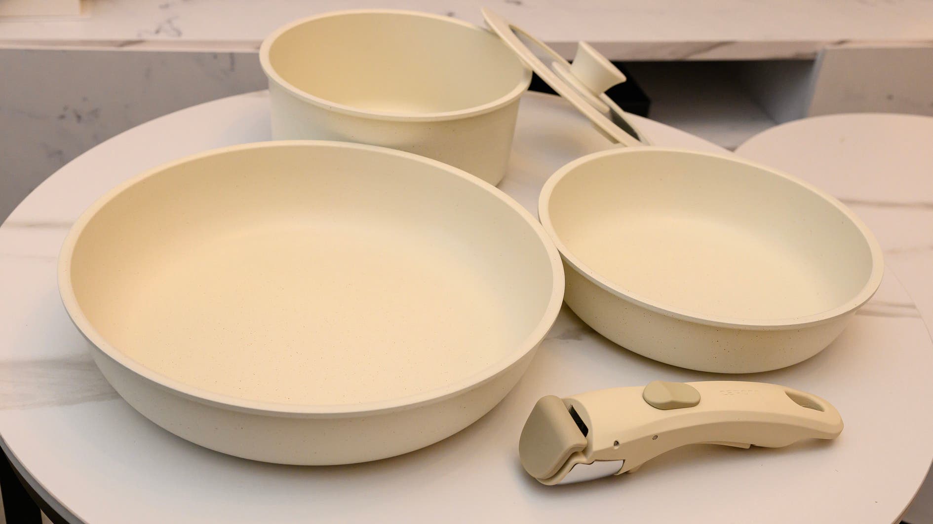 ✨デート/女子会大人気💕北欧風オトナの隠れ家🤍大切な人と至福のひととき💓大画面TVSwitch/鑑賞会🎬タコパ&鍋パ🍲の写真17