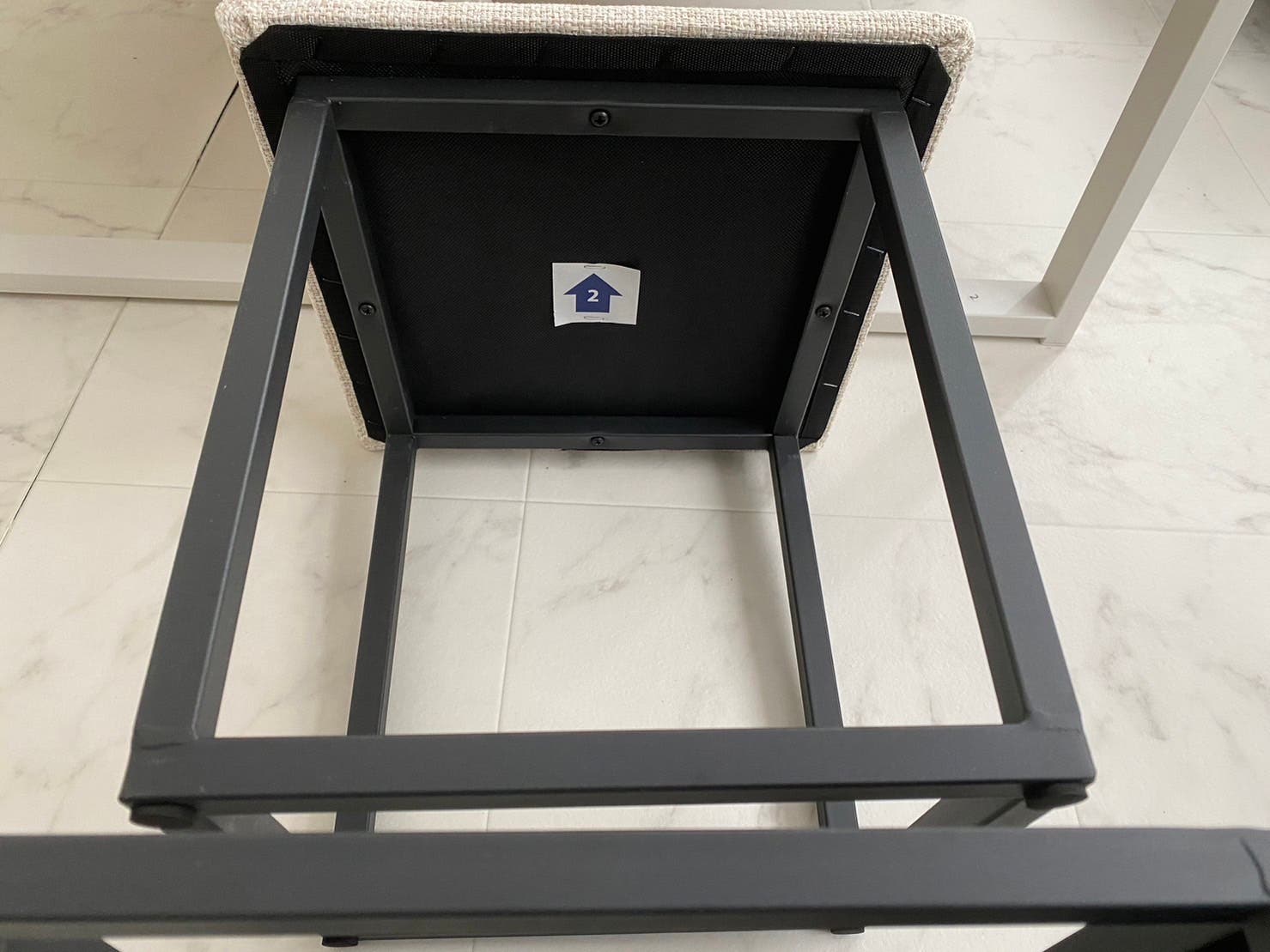 ⑧スツール（折りたたみ椅子5脚）の画像3