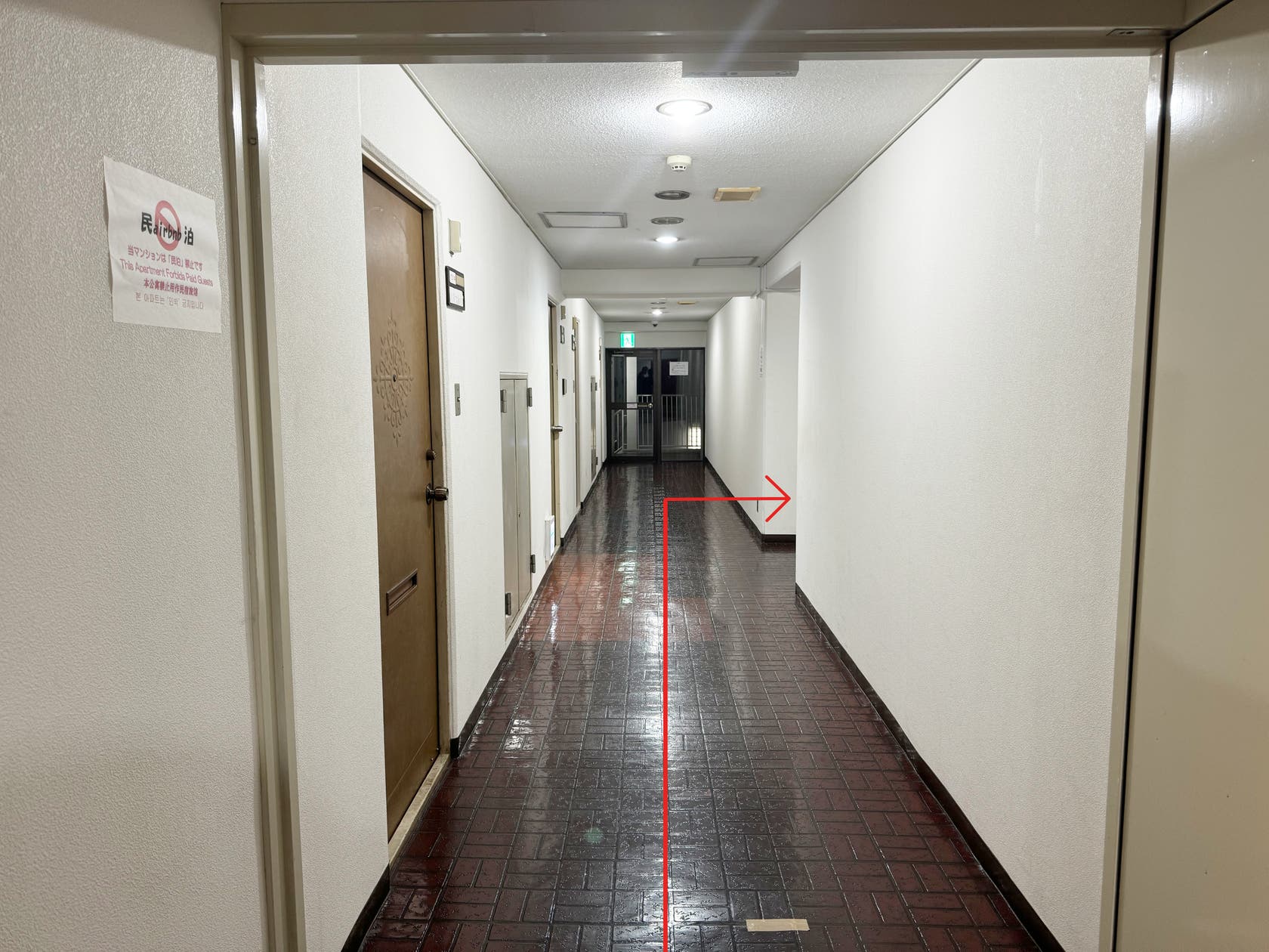 六本木駅徒歩15秒｜最大8名｜即予約｜ビジネスやパーティーの利用に最適！夜間の休憩利用も可能！ワンコイン会議室 六本木の写真20