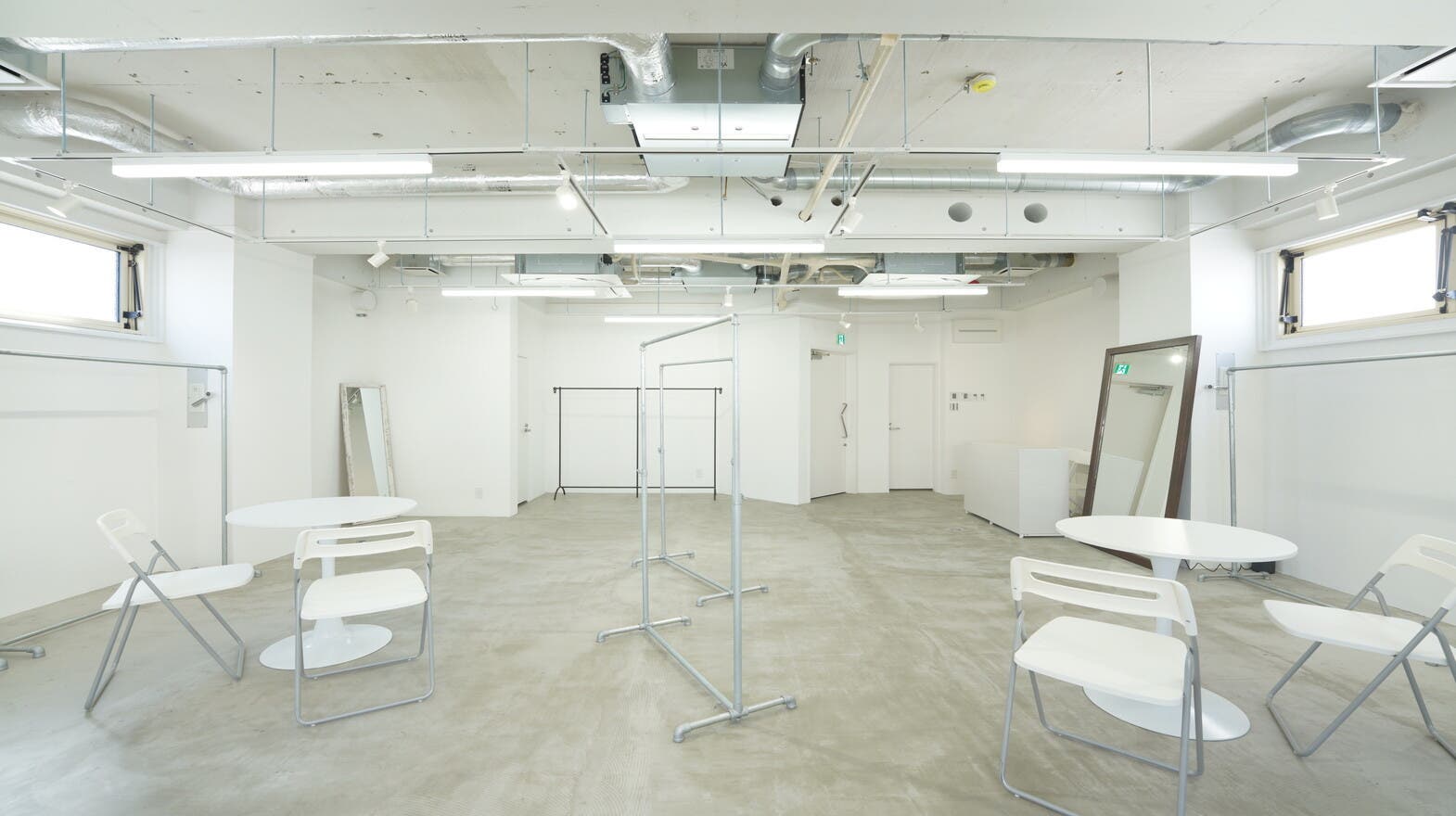 【週末のご利用がお得に！】【天神駅　徒歩4分】アパレル展示会・ポップアップストアにおすすめの駅チカスペースの写真2