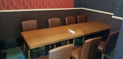 《2~4名用》会議・打ち合わせ用ルーム【サイズS】の写真1