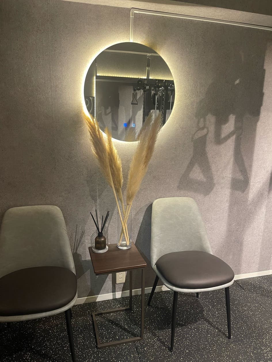 【渋谷駅徒歩3分】閑静な南口エリアでお洒落な空間で充実の設備を楽しめるプライベートジム【adjust GYM渋谷】の写真9