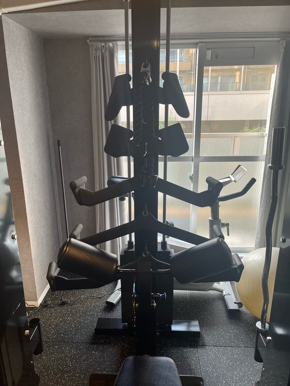 【渋谷駅徒歩3分】閑静な南口エリアでお洒落な空間で充実の設備を楽しめるプライベートジム【adjust GYM渋谷】の写真10