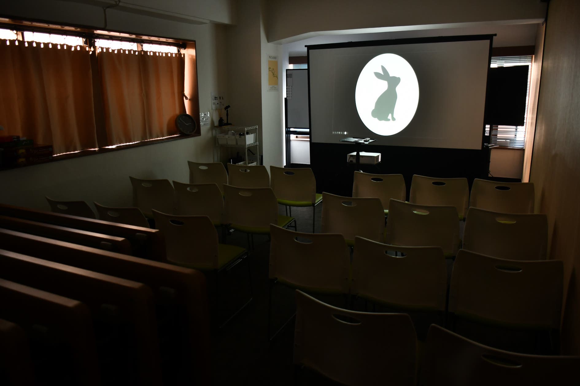 冬割❄【築地市場駅3分・築地駅4分】場外市場エリア会議室・オフ会/24時間/最大20名/設備無料/高速wifiの写真5