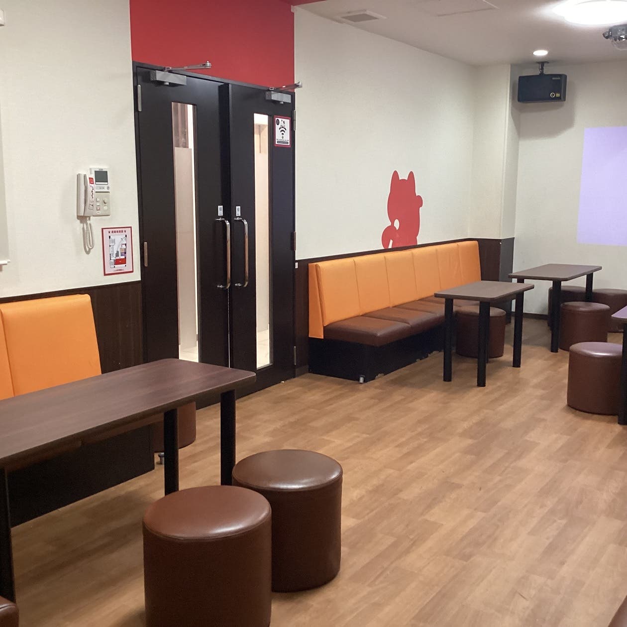 【新宿靖国通り店】✨Open割で破格の価格✨誕生日会🎂推し活💓ママ会👶🏻イベント🎉パーティー🎊利用用途は無限大♪の写真1