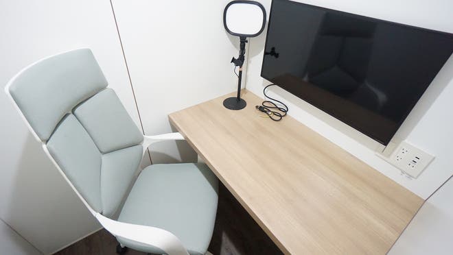 <PRIME BOOTH丸の内駅前No.2(ラージ)>丸の内駅2番出口1分🚃完全個室🚪光回線Wi-Fi📶モニター🖥電源🔌の写真4