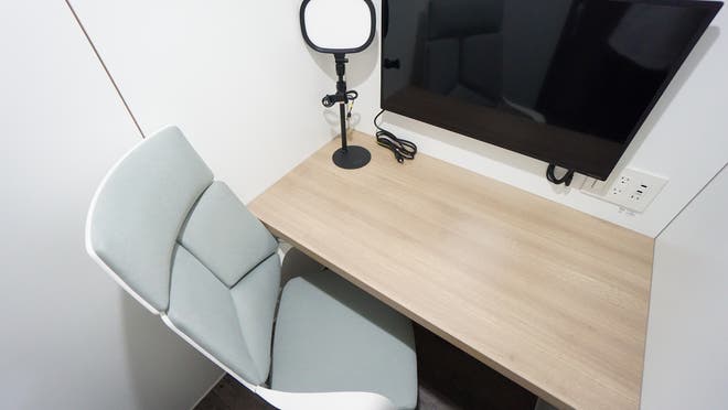 <PRIME BOOTH丸の内駅前No.3(ラージ)>丸の内駅2番出口1分🚃完全個室🚪光回線Wi-Fi📶モニター🖥電源🔌の写真1