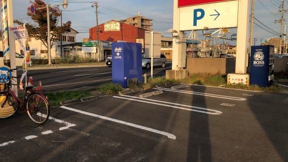 【フレスポ六丁の目】テナント棟前の写真2