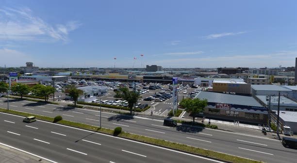 【フレスポ六丁の目南町】駐車場