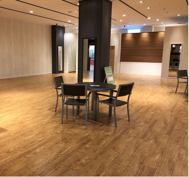 【フレスポ恵み野】モール棟Ⅰ内　イベントスペースの写真3