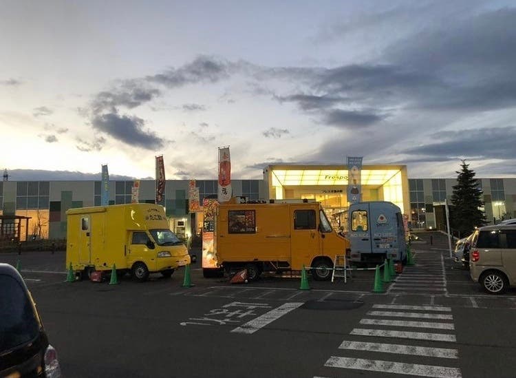 【フレスポ恵み野】屋外スペースの写真4