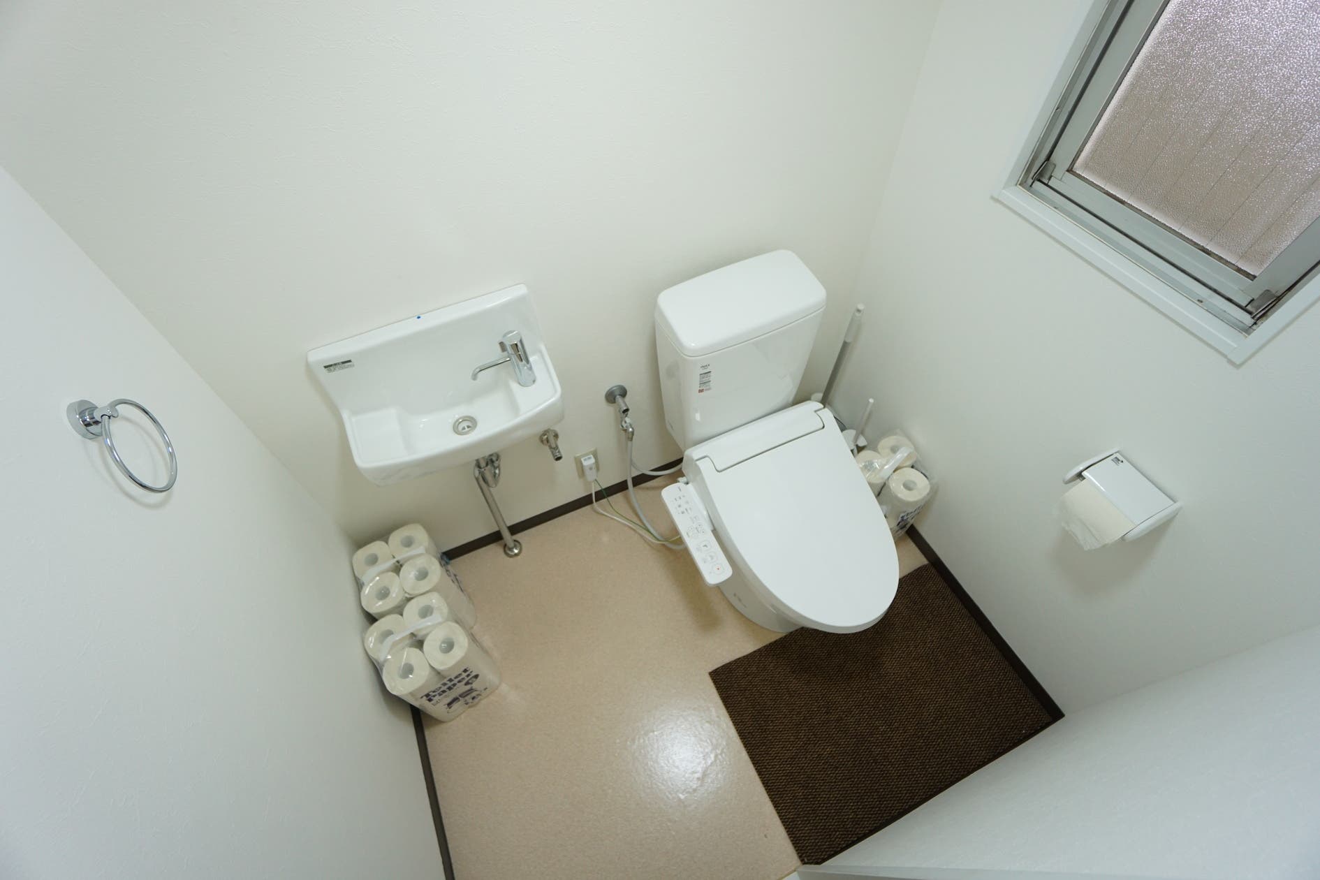 ＜PRIME BOOTH千種駅前No.2（ラージ）＞千種駅4番出口1分🚃完全個室🚪光回線Wi-Fi📶モニター🖥電源の写真9