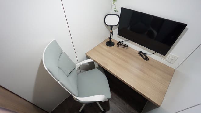 <PRIME BOOTH千種駅前No.4(ラージ)>千種駅4番出口1分🚃完全個室🚪光回線Wi-Fi📶モニター🖥電源🔌テレワークの写真3