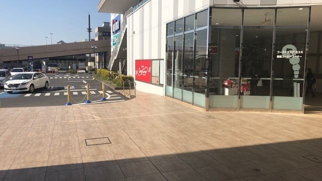 【フレスポ八潮】イベント広場③(駐車場側)の写真2