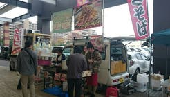 【フレスポ稲毛】イーストモール西口前①の写真2