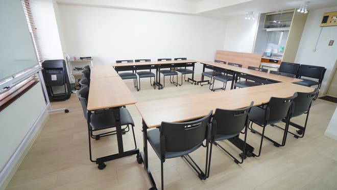 <クイック貸し会議室 横浜駅東口>横浜駅徒歩4分🚃プロジェクター🎥会議/セミナー/撮影/ボドゲの写真10