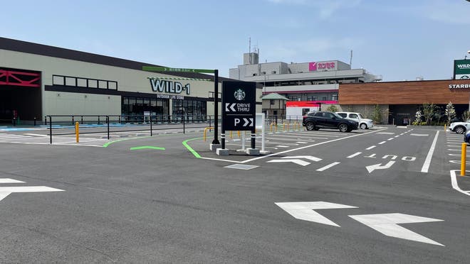 【宇都宮西川田本町複合商業施設】B棟前の写真1