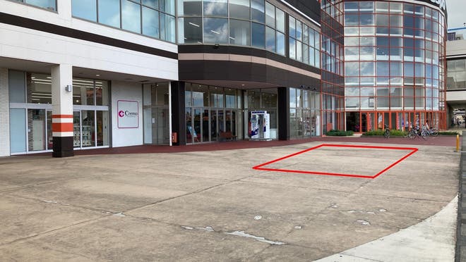 【浜松プラザフレスポ】南側広場(I)の写真2