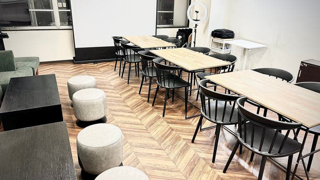 平日限定500円セール‼️大阪駅徒歩6分西梅田3分‼️24H🕰最大23人👬会議・セミナー利用限定プラン♫リッツカールトンすぐの写真2