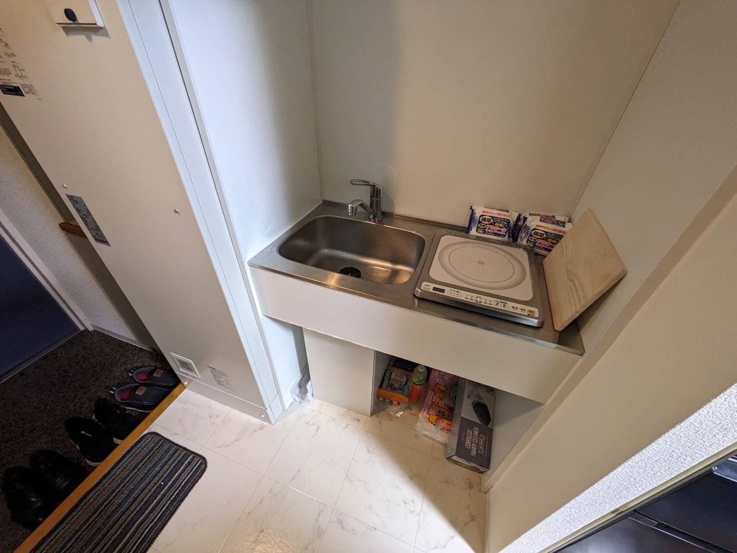 【先着100組限定格安プラン】名駅徒歩3分✨BRUNO飲み会🍺映画見放題🤩高速Wifi🥺24時間営業✨シャワー利用可能🚿の写真23