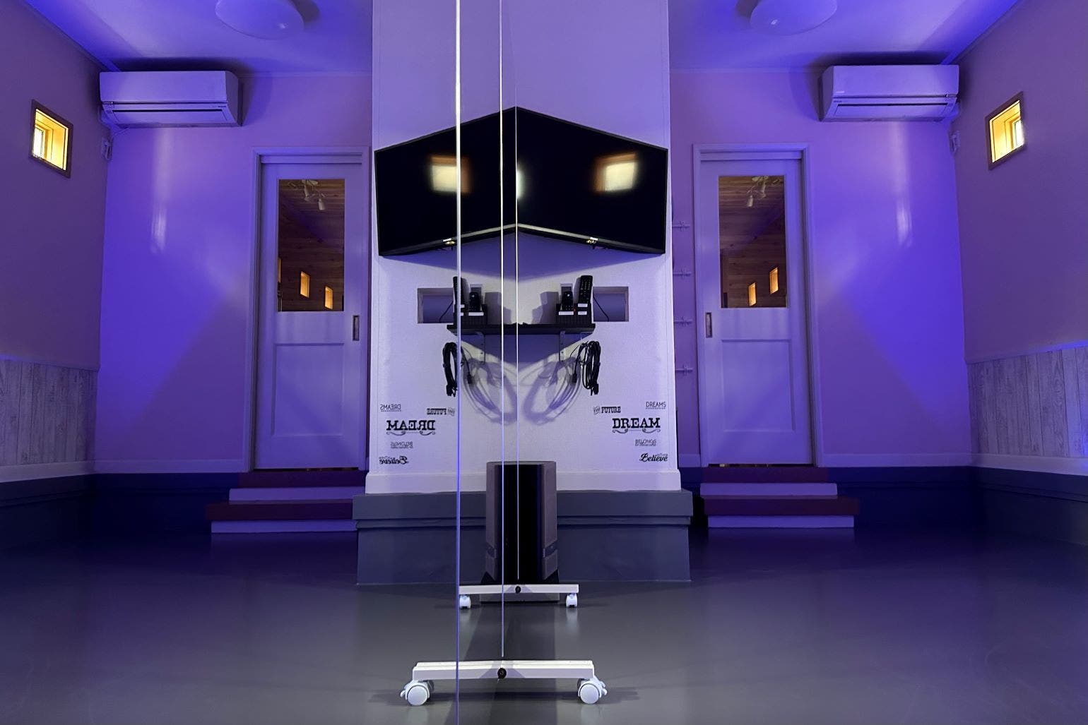 【東松戸駅4分】ダンスも会議もイベントも💛少人数貸切に特化した多目的スペース/大型ミラーやWifi完備/駐車場も無料の写真7