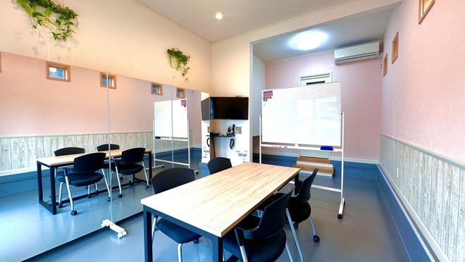 【東松戸駅4分】ダンスも会議もイベントも💛少人数貸切に特化した多目的スペース/大型ミラーやWifi完備/駐車場も無料の写真2