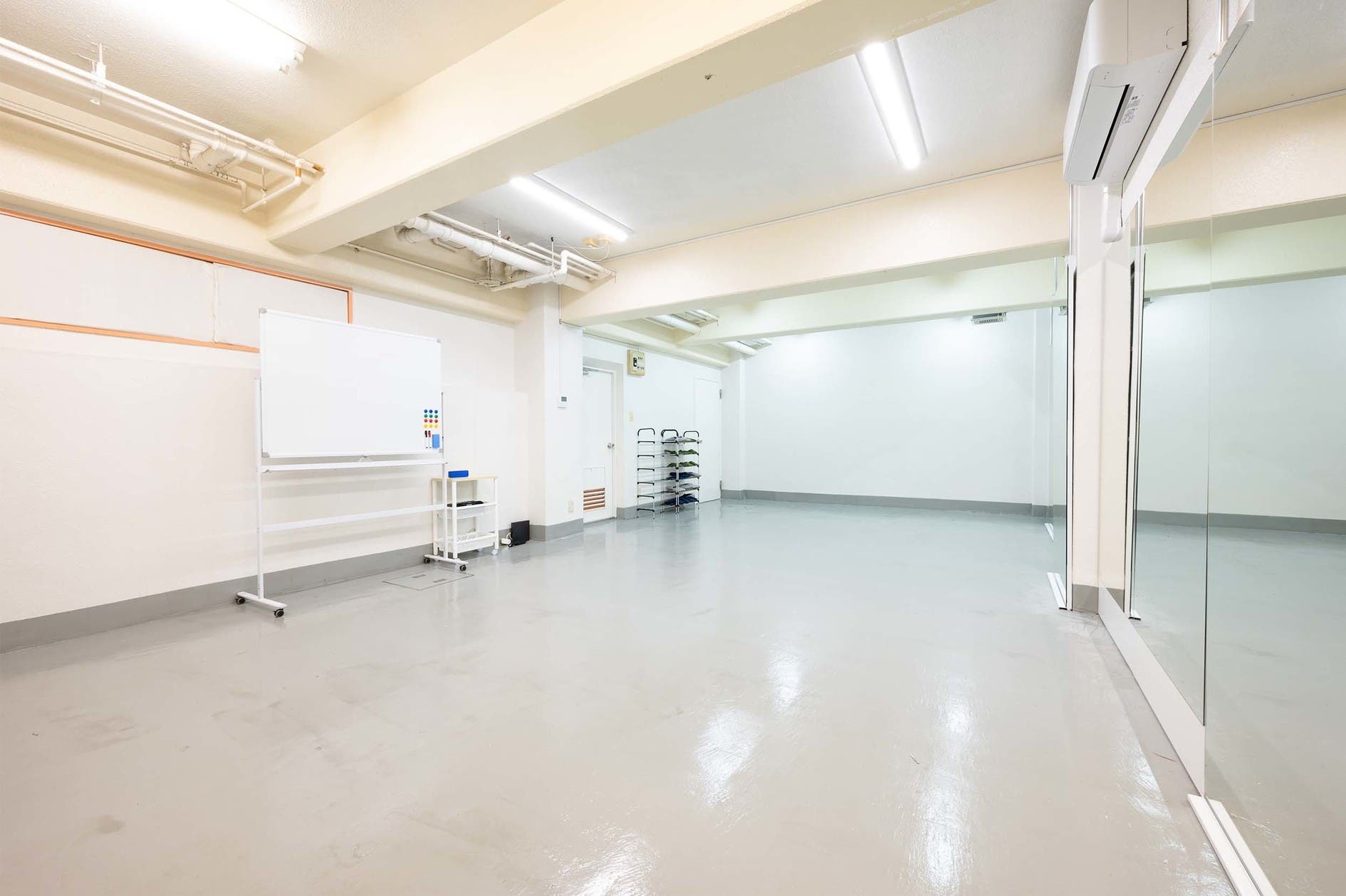 【新大塚駅2分、大塚駅9分】 【広々50㎡】ダンス/演劇/歌/楽器、特大鏡、光回線、レンタルスタジオSunny 大塚・新大塚店の写真5