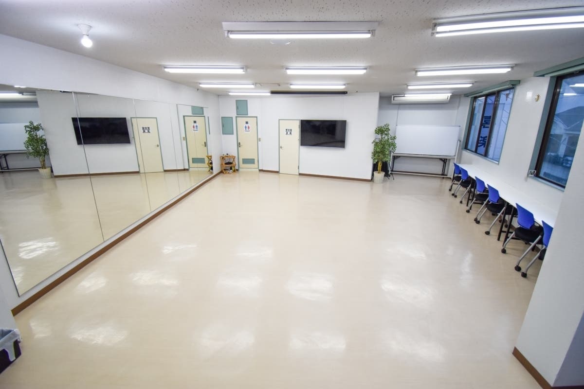 岩槻駅東口徒歩2分 【会議、研修、セミナー、お教室、ワークショップ、撮影、面接、ボードゲーム、ヨガ、ダンス等々】Wi-Fi有の写真10