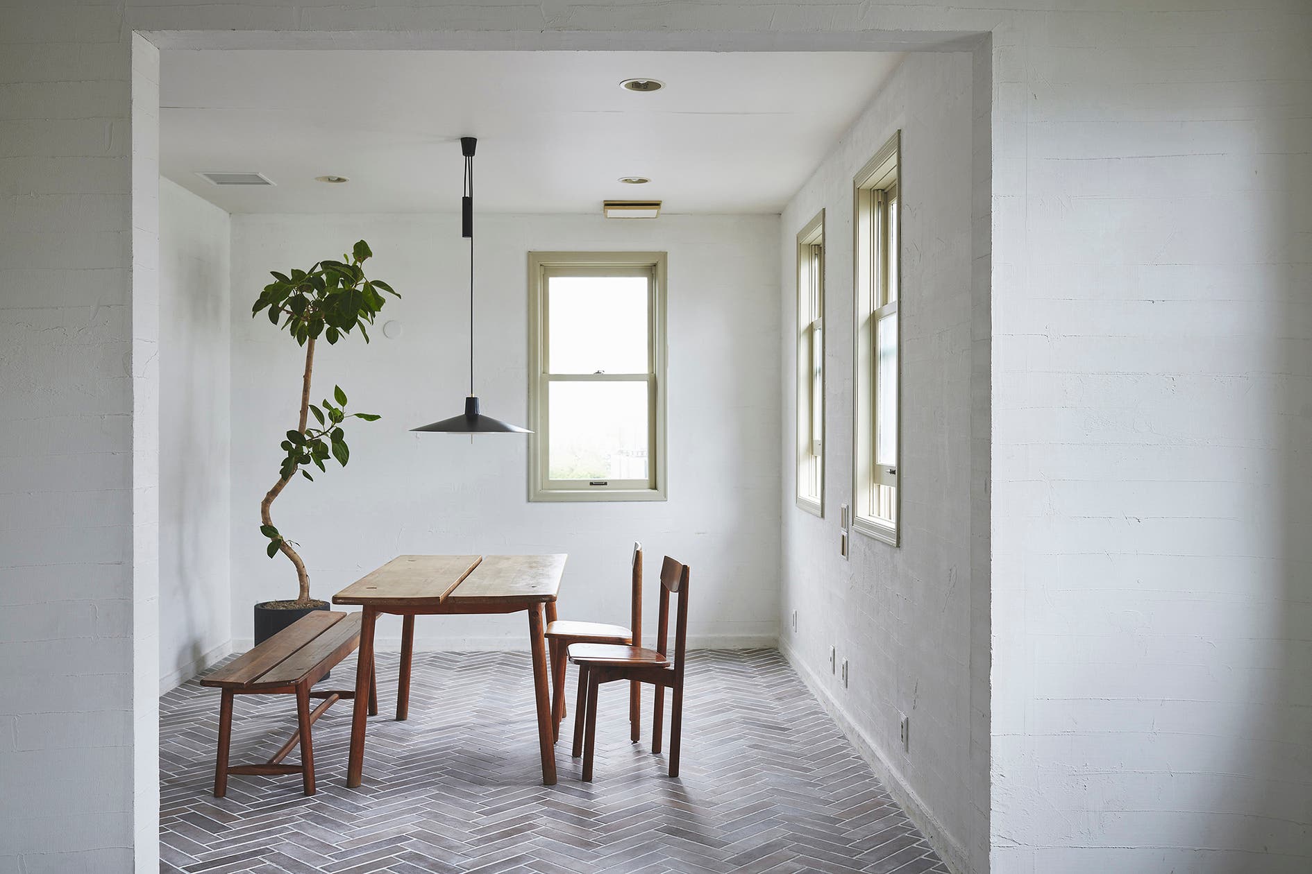 代々木上原、幡ヶ谷から徒歩8分。駐車スペース2台無料。の写真4