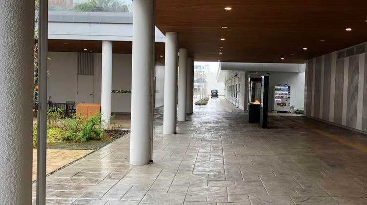 【総曲輪レガートスクエア】1階貫通通路下の写真1