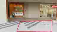 【BRANCH大津京】ブランチさんかく広場① (ほけんの窓口前)の写真2