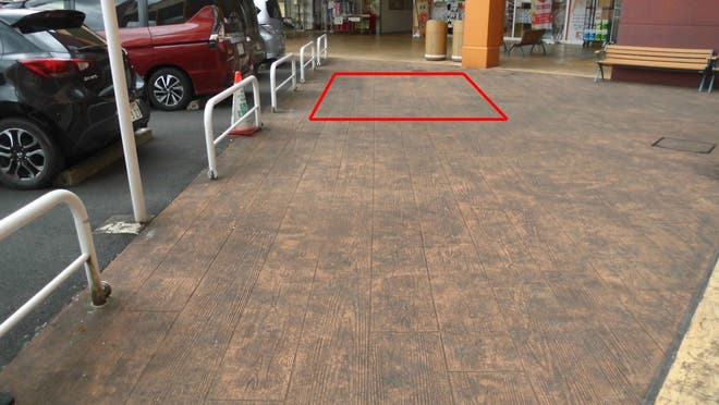 【フレスポ福知山】デッキコートエレベーター横の写真2