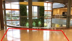 【フレスポしんかな】3F吹き抜け①の写真2