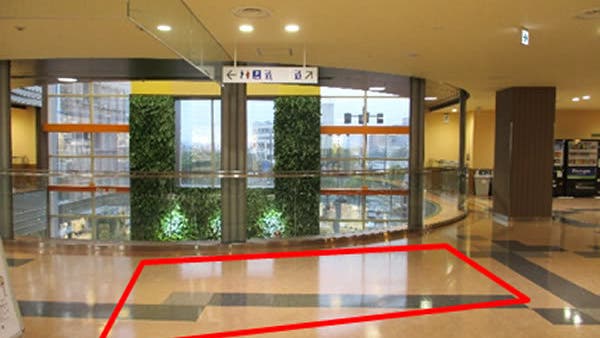 【フレスポしんかな】3F吹き抜け②の写真2