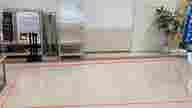 【フレスポ東大阪】2Fベビーザらス前の写真2