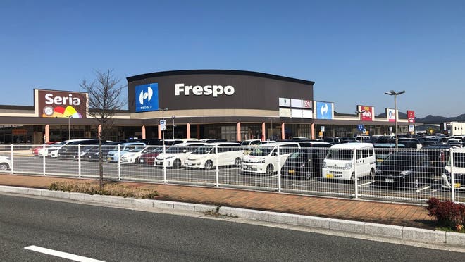 【フレスポ西風新都】フレスポ広場前駐車場②の写真1